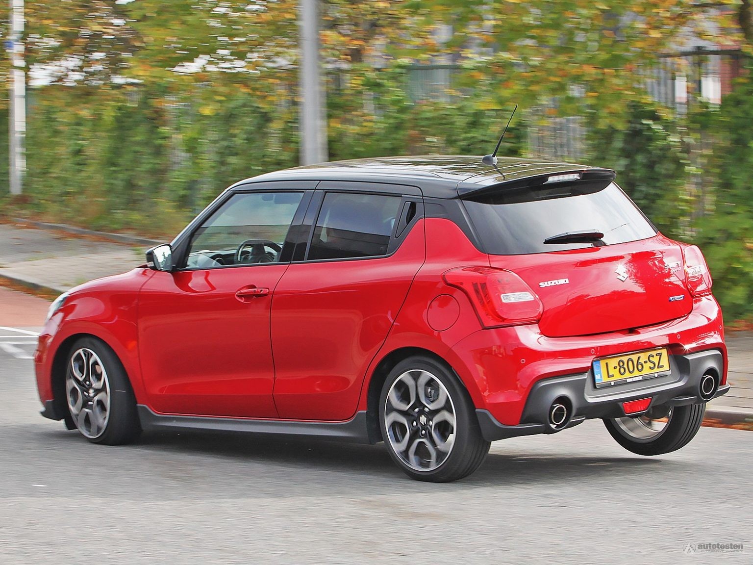 Suzuki Swift Sport 1.4 Boosterjet Smart Hybrid 2021 – autotest ...